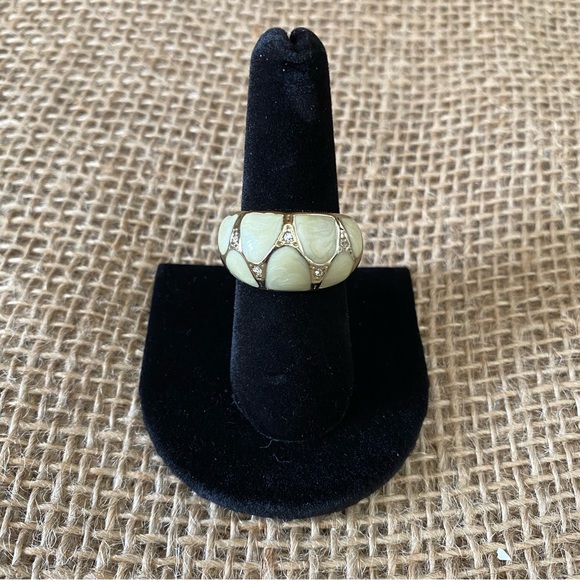 Avon | Jewelry | Vintage Avon Stamped Nrt Enamel And Rhinestone Domed ...